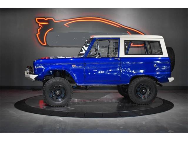 Ford Bronco 1969 - Import Direct Car Sales