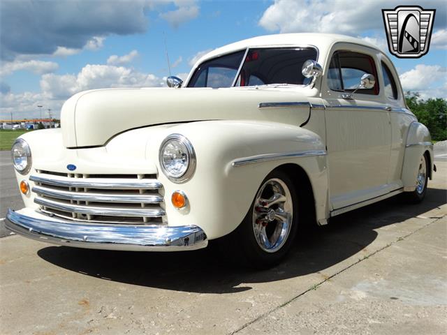 Ford Deluxe 1948 - Import Direct Car Sales